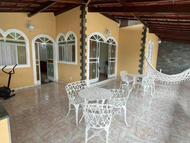 Casa ampla 03 quartos sendo 01 suíte Bairro Ideal Cód 1754