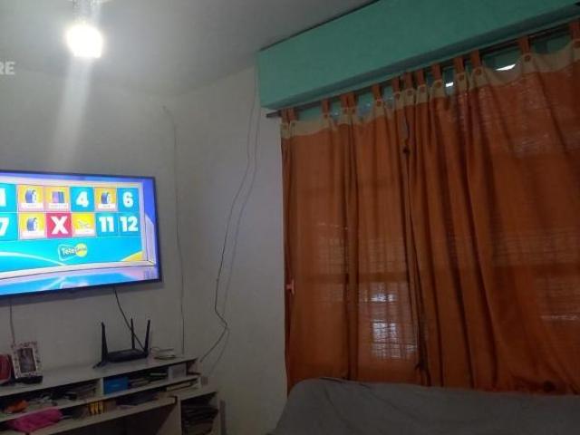 CASA AMPLA, 2 DORMITÓTIOS, 1SUÍTE, SALA, COZINHA, BANHEIRO SOCIAL, 2 VAGAS DE G