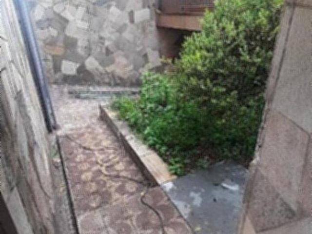 CASA AMPLA 3 DORM 1 SUITE 8 VAGAS