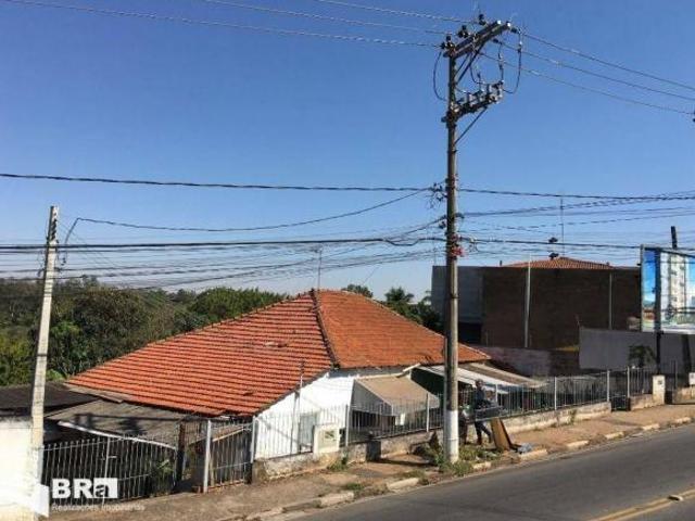 Casa antiga em avenida movimentada Paulinia 2 dormitórios à venda, 655 m² por R$ 650.000 Santa Cec