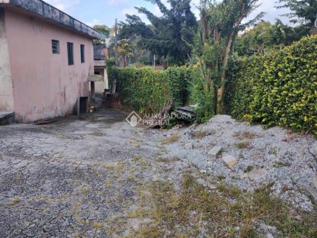 CASA ANTIGA NO PARQUE ESPACIAL COM TERRENO DE 400M2