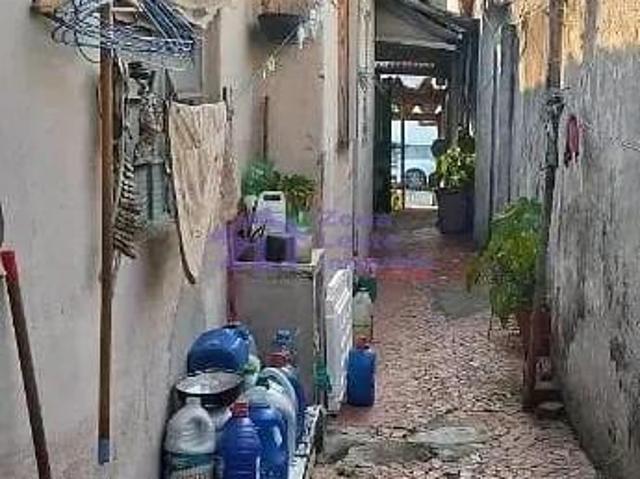Casa Antiga! Somente o Terreno