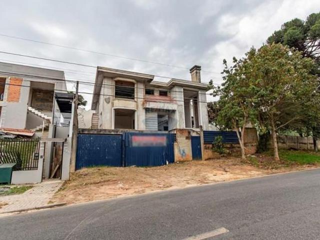 Casa ao lado do parque barigui no Bairro Mercês Curitiba PR