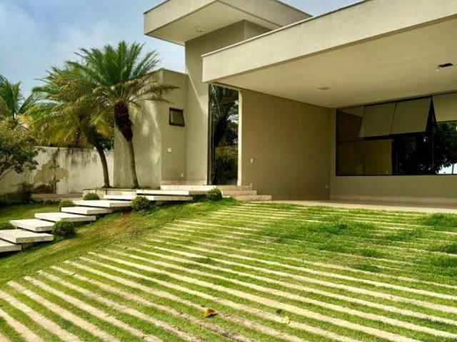 Casa | Arniqueira 1000m2 | 4 suítes | Ótima localização
