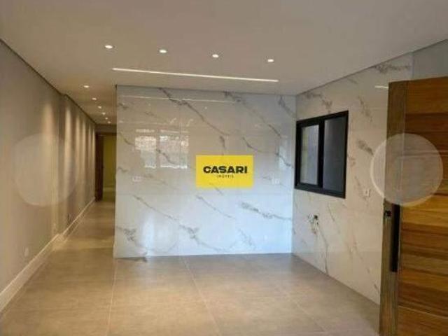 Casa Assobrada à Venda no Bairro Assunção em São Bernardo do Campo com Espaço Gourmet e Churrasqueir