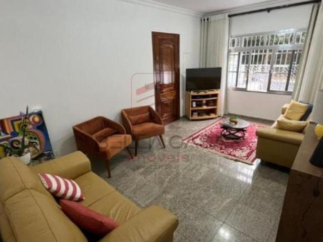 Casa assobrada á Venda no Ipiranga