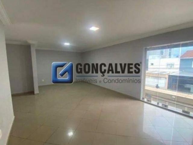 Casa assobrada Comercial ampla Ideal para clínicas, escritórios ou sedes corporativas  Vila Gilda