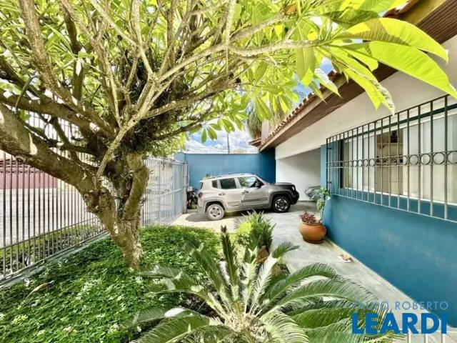 Casa assobradada morumbi sp