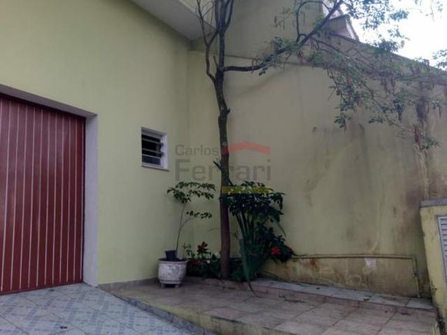 Casa Assobradada no Horto Florestal com 280 m² área construída / 3 dormitórios/ 1 suíte / 4 vagas