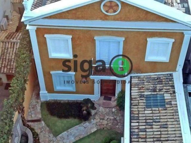 Casa Assobradada no Jardim Europa, com 3 suítes, Mobiliado, 2 vagas, para Venda ou locação