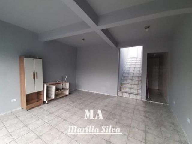 CASA ASSOBRADADA NO JD. BONFIGLIOLI 3 DORMITÓRIOS 2 VAGAS EDÍCULA FL47