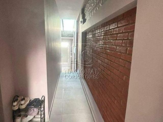 Casa assobradada à venda, 3 quartos, 1 suíte, 2 vagas, Vila Pires Santo André/SP