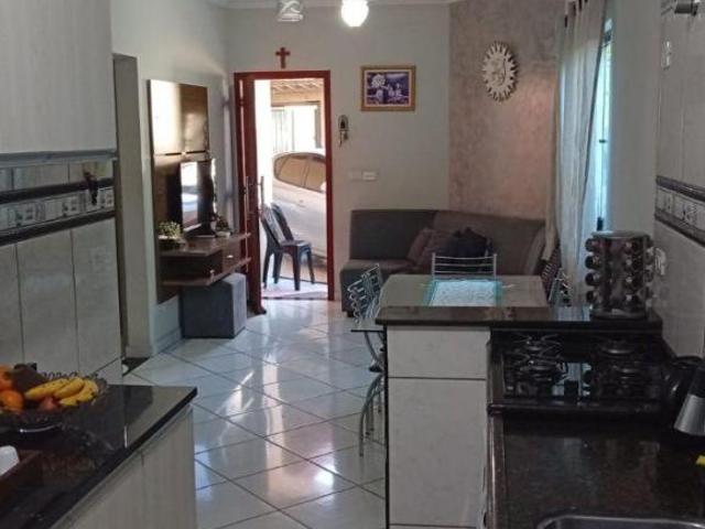 Casa assobradada a venda 3 quartos, 2 banheiros, Jardim são Camilo, Santa bárbara d&apos Oeste