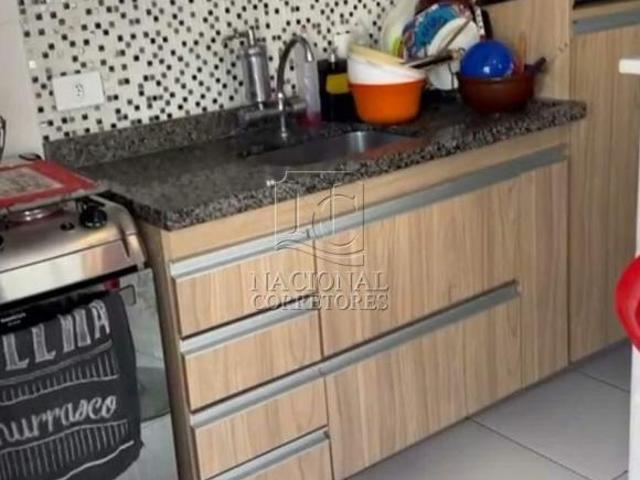 Casa assobradada à venda, 3 quartos, 2 vagas, Campestre Santo André/SP