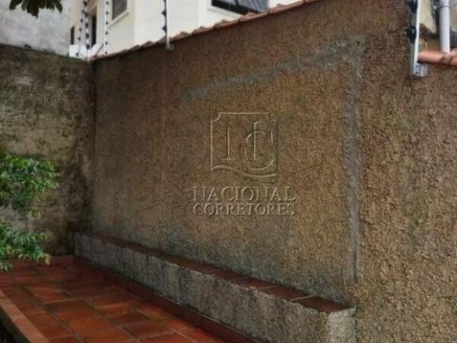 Casa assobradada à venda, 3 quartos, 2 vagas, Vila Junqueira Santo André/SP