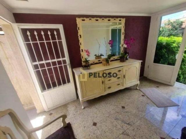 Casa assobradada à venda | 405m² | 4 dormitórios | 1 suíte | closet | 3 vagas | Vila Constança São