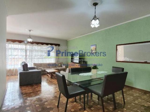 Casa Assobradada à Venda com 283m² 3 Dormitórios 6 Vagas no Bairro Campestre Santo André SP