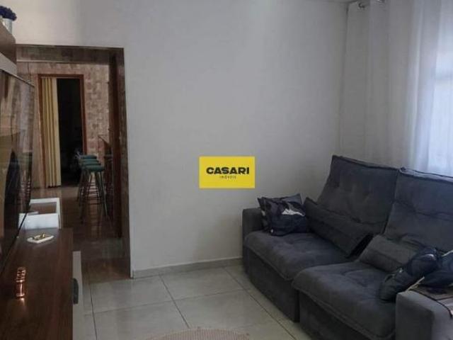 Casa assobradada à venda Baeta Neves