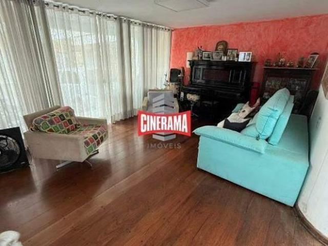 Casa assobradada à venda Bairro Jardim São Caetano, em São Caetano do Sul/SP
