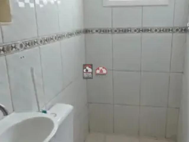 Casa assobradada à Venda e para Locação no Bairro São Judas em São José dos Campos