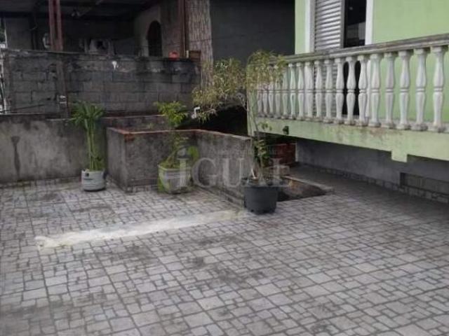 Casa assobradada a venda no Parque João Ramalho