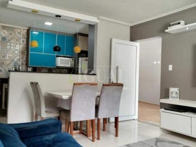 Casa assobradada á venda na Vila Curuçá em Santo André