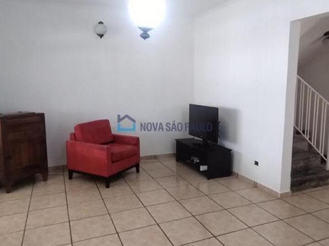 Casa assobradada à venda na Vila Macote, com 3 dormitórios 1 suíte, 2 vagas, 178m²