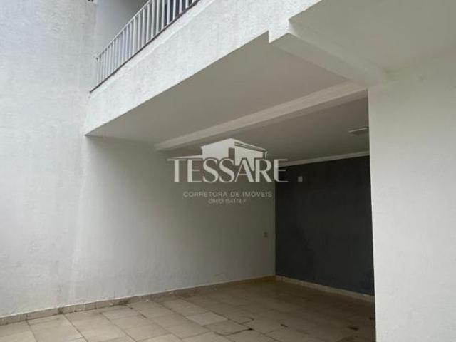 Casa Assobradada à Venda na Zona Oeste de Sorocaba!