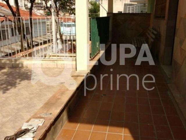 casa assobradada a venda vila Romero