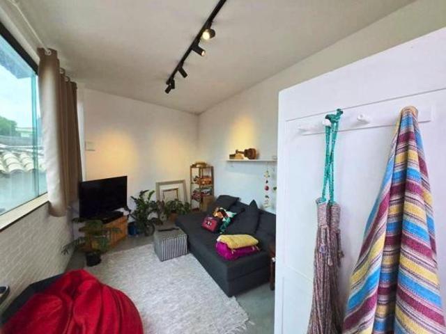 Casa assobradada aconchegante no Bonfiglioli 589mil