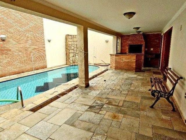 CASA ASSOBRADADA COM 4 DORMS SENDO 2 SUITES COM HIDRO  SANTA ROSALIA  SOROCABA  LESTE
