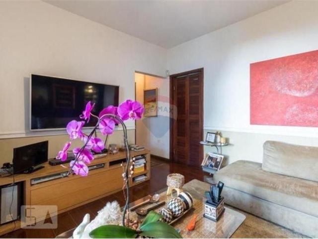 Casa assobradada com 5 dormitórios com 1 suíte e 6 vagas com 362m² Bairro Indianópolis/ SP