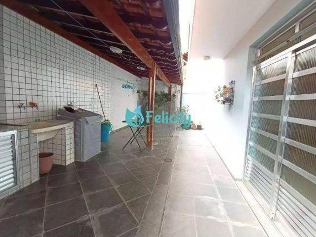 Casa Assobradada com 5 dorms, 1 suíte, 4 vagas, 230m2 no Jd. Cidade Pirituba