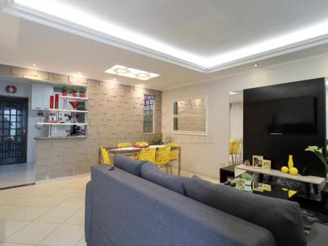 Casa Assobradada com 115m² 3 Dormitórios 1 Suíte 2 Vagas Vila Metalúrgica Santo André, SP