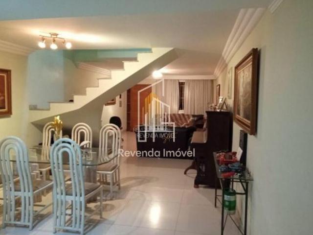 CASA ASSOBRADADA, COM 150M², 3 DORMITÓRIOS, 3 BANHEIROS, 1 VAGA, NA REGIÃO DO IPIRANGA