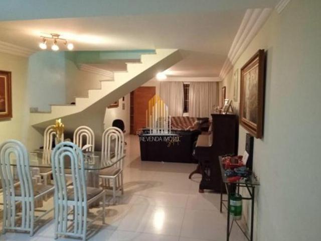 CASA ASSOBRADADA, COM 150M², 3 DORMITÓRIOS, 3 BANHEIROS, 1 VAGA, NA REGIÃO DO IPIRANGA