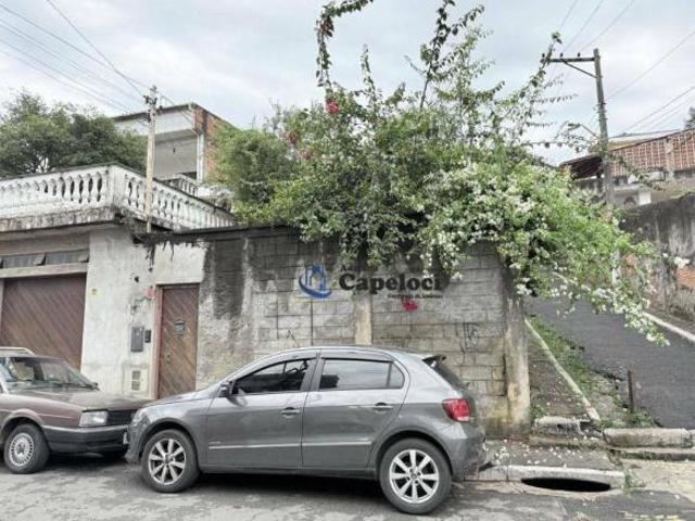 CASA ASSOBRADADA COM 2 DORMITÓRIOS NA FREGUESIA DO Ó
