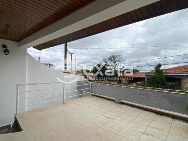 Casa Assobradada com 2 quartos e um escritorio disponivel para venda na Vila Santana na regiao Centr