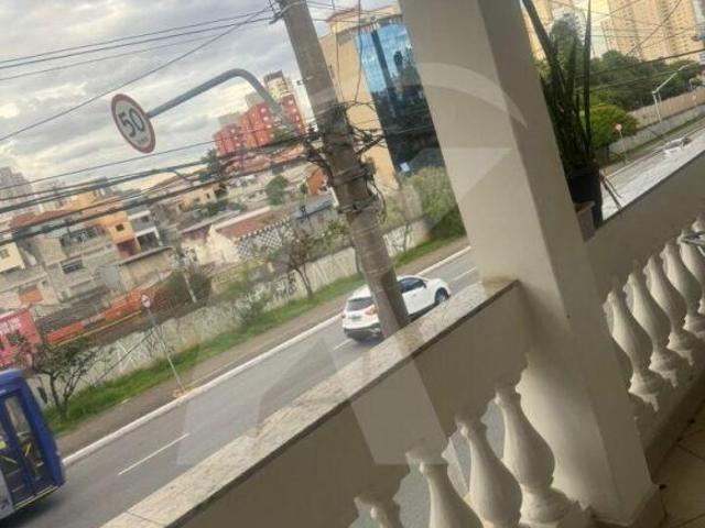 Casa assobradada, com 2 quartos, sendo 1 suíte,1 vaga 500 m do Metro Shopping Tucuruvi
