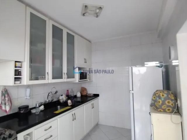 Casa assobradada com 3 dormitórios 1 suíte na Vila Guarani