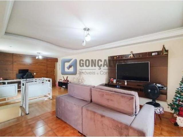 Casa assobradada com 3 quartos à venda no Baeta Neves em São Bernardo do Campo/SP