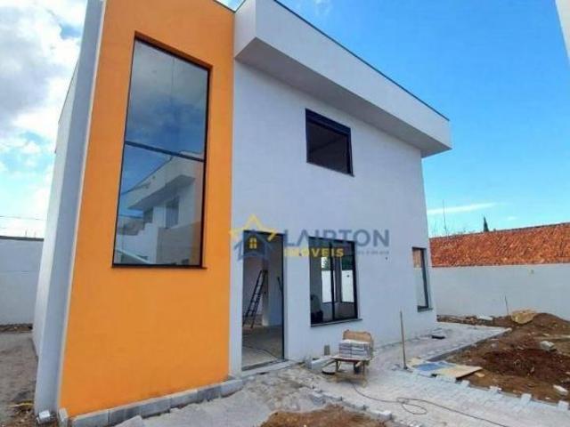 Casa Assobradada com 3 Suítes, Varanda e Espaço Gourmet à Venda em Atibaia