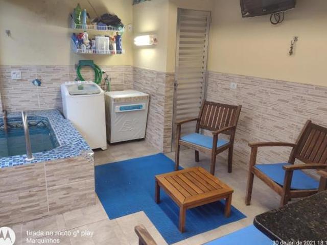 Casa assobradada com piscina a venda no Jd Santo Elias Pirituba/SP!