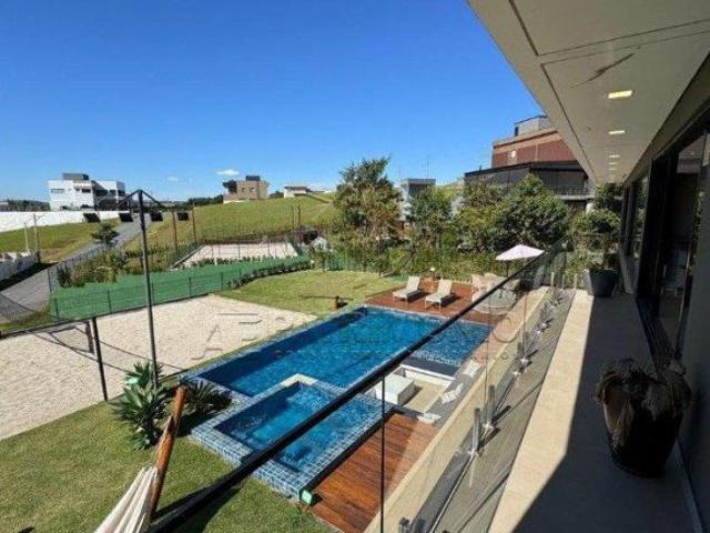 CASA ASSOBRADADA COND. 5 QUARTOS LE PORTIER NAUTIC RESIDENCE