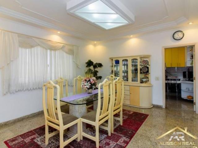 Casa Assobradada de Alto Padrão à Venda – City Bussocaba em Osasco/SP