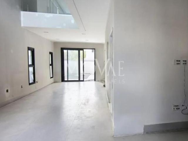 Casa Assobradada de Alto Padrão à Venda | Altos da Serra VI