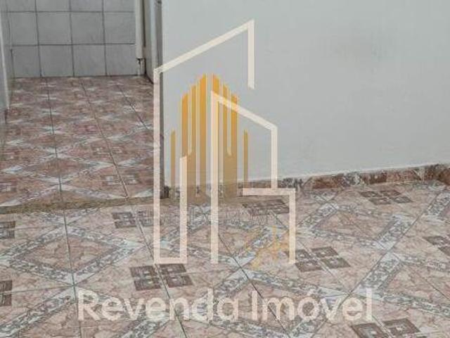 Casa Assobradada de 119m² com 02 dormitórios e 02 banheiros à venda na região da