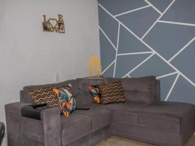 CASA ASSOBRADADA DE 300M² POSSUI 5 DORMITÓRIOS, 5 BANHEIROS E 1 VAGA Á VENDA NA REGIÃO DE INTERLAGOS