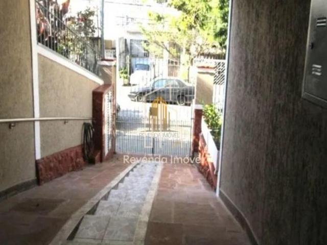 CASA ASSOBRADADA EM ALTO DA LAPA DE 185m² COM 2 QUARTOS, 2 BANHEIROS E 3 VAGAS