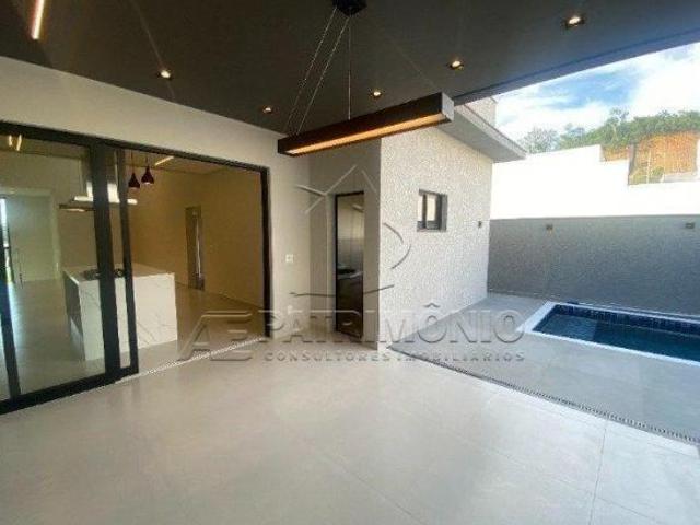 CASA ASSOBRADADA EM CONDOMINIO 3 QUARTOS SENDO 1 SUITES COM CLOSET E HIDROMASSAGEM RESIDENCIAL SUN